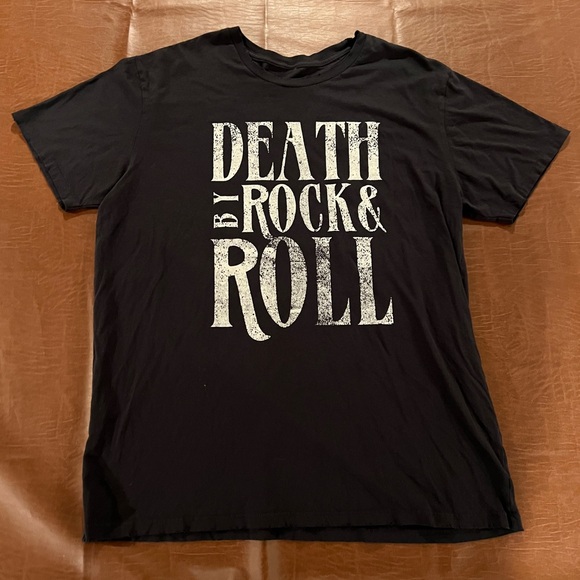 The Pretty Reckless | Shirts | The Pretty Reckless Band Shirt Size Xxl ...